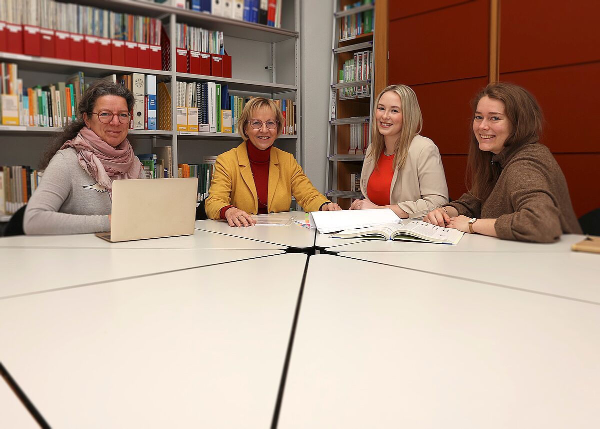Uni Rostock qualifiziert Lehrerinnen und Lehrer, die ...